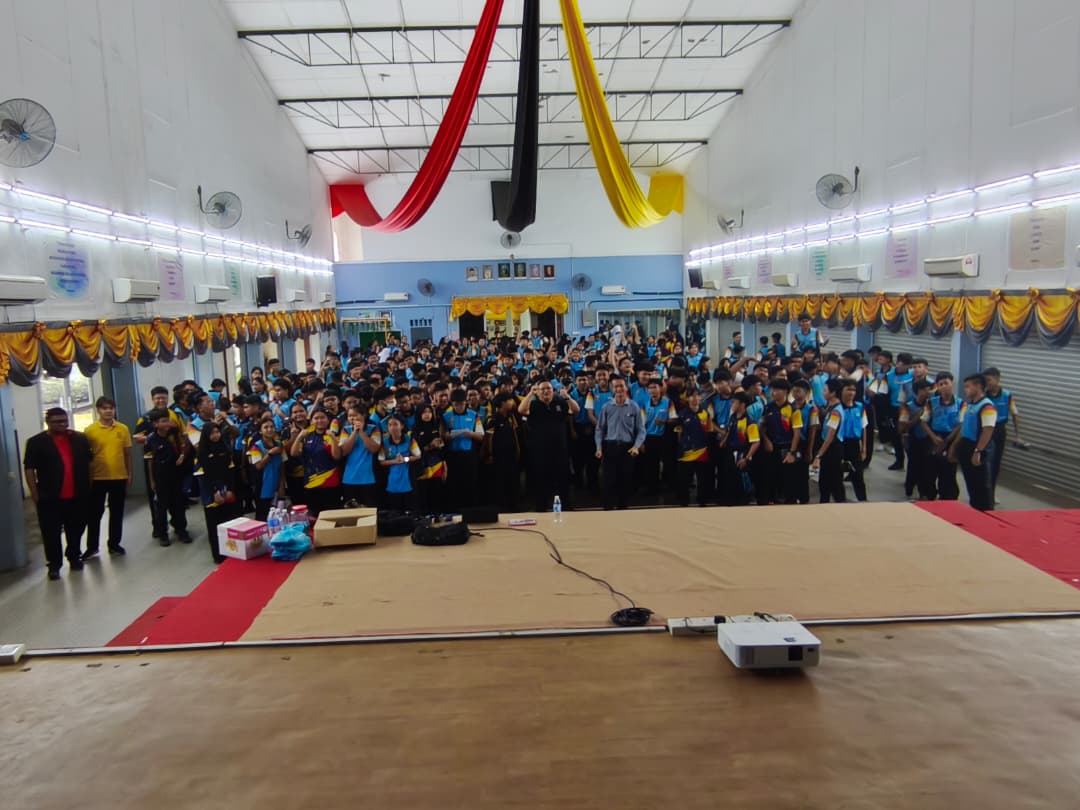 SMK SAINT JOSEPH ORIENTATION TALK FOR FORM 2 & 3 STUDENTS – IBS College ...